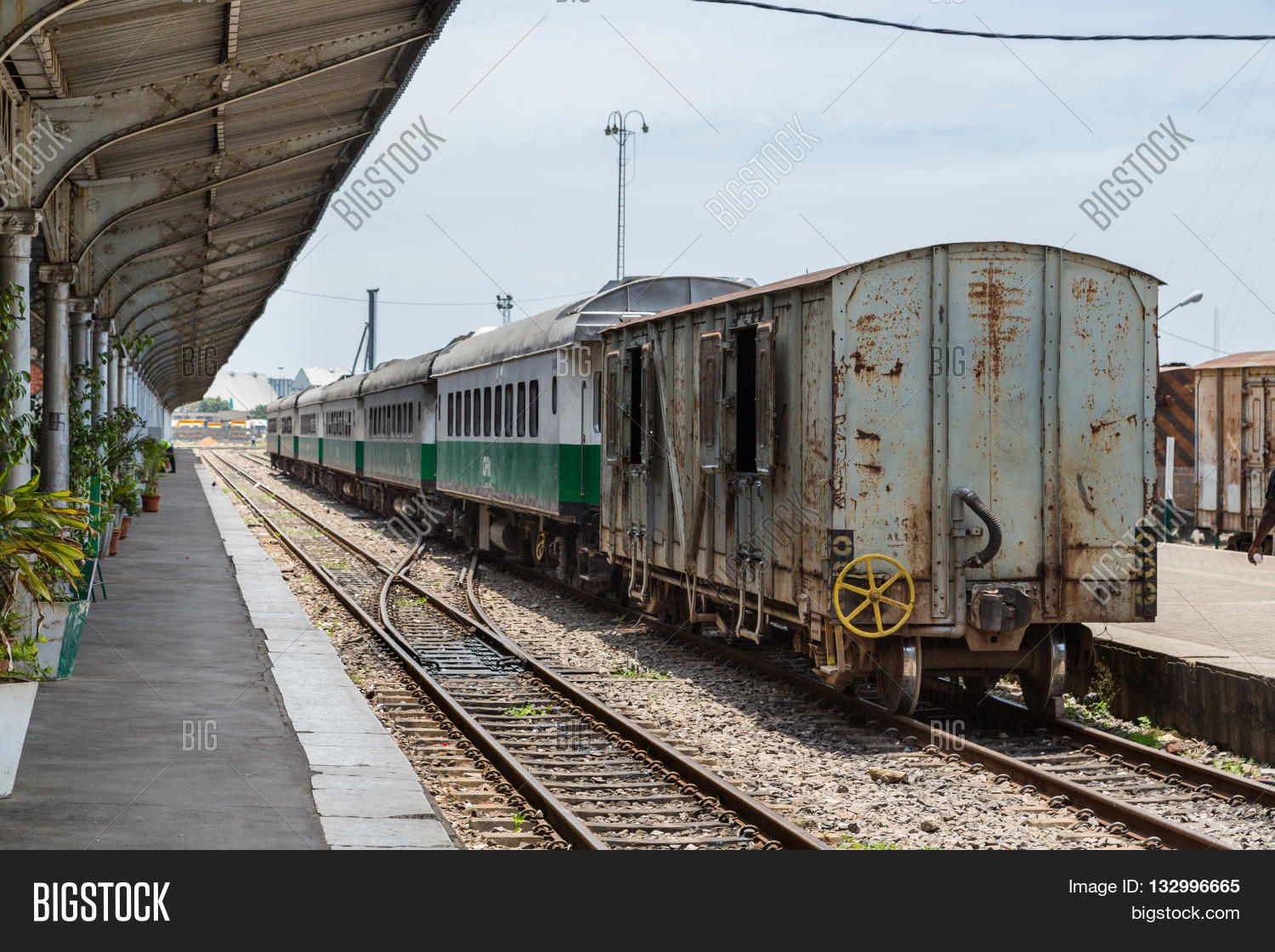 Maputo Railway Station Image & Photo (Free Trial) | Bigstock