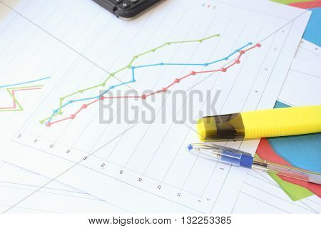 Sharp Drop Graph. Image & Photo (Free Trial) | Bigstock