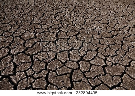 Extremely Dry Soil Image & Photo (Free Trial) | Bigstock