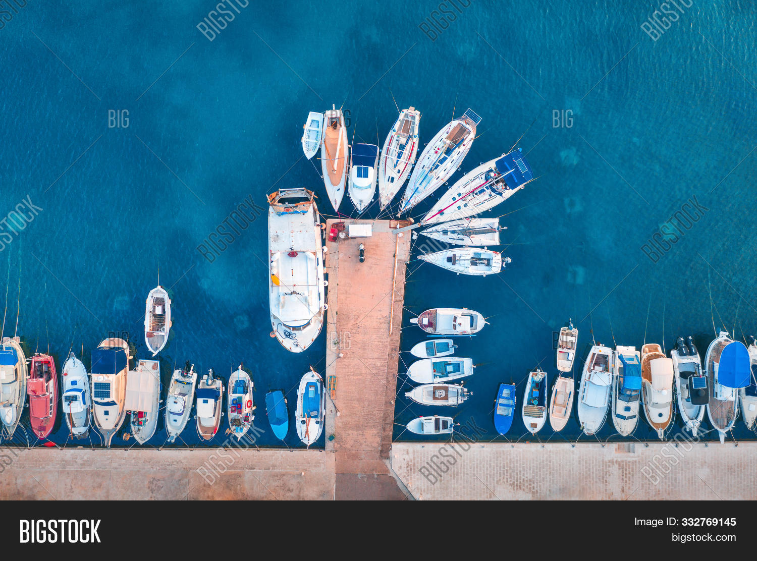 Aerial View Boats Image & Photo (Free Trial) | Bigstock