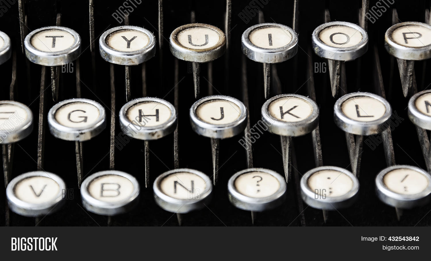 Close View Round Keys Image & Photo (Free Trial) | Bigstock