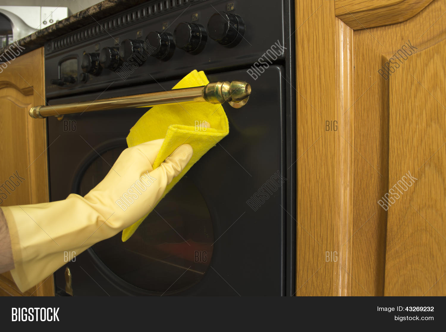 Female Arms Cleaning Image & Photo (Free Trial) | Bigstock