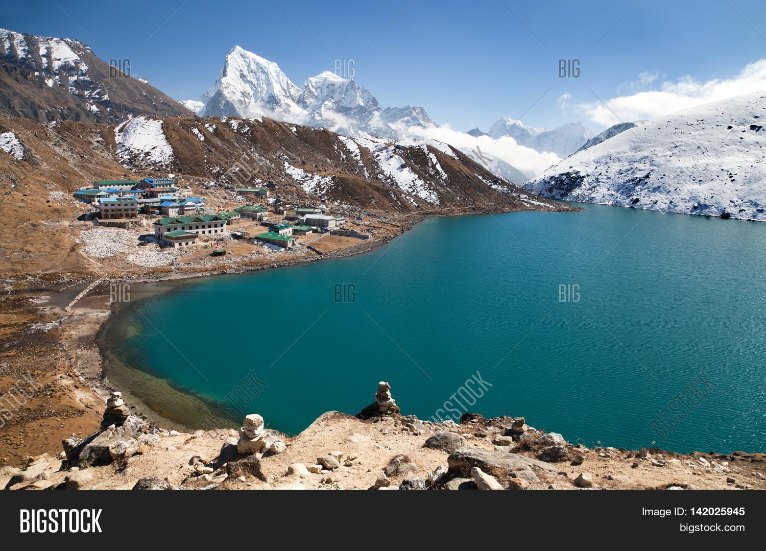 Dudh Pokhari Tso Gokyo Image & Photo (Free Trial) | Bigstock