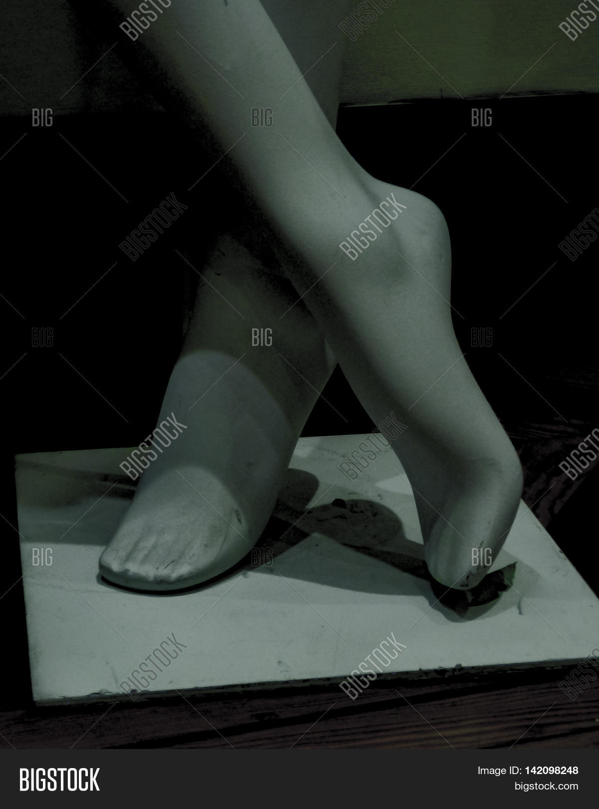 Woman Legs Mannequin Image & Photo (Free Trial) | Bigstock