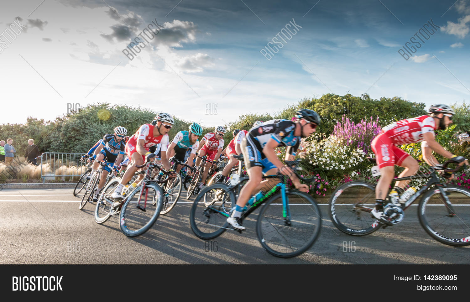 Professional Cyclist Image & Photo (Free Trial) | Bigstock