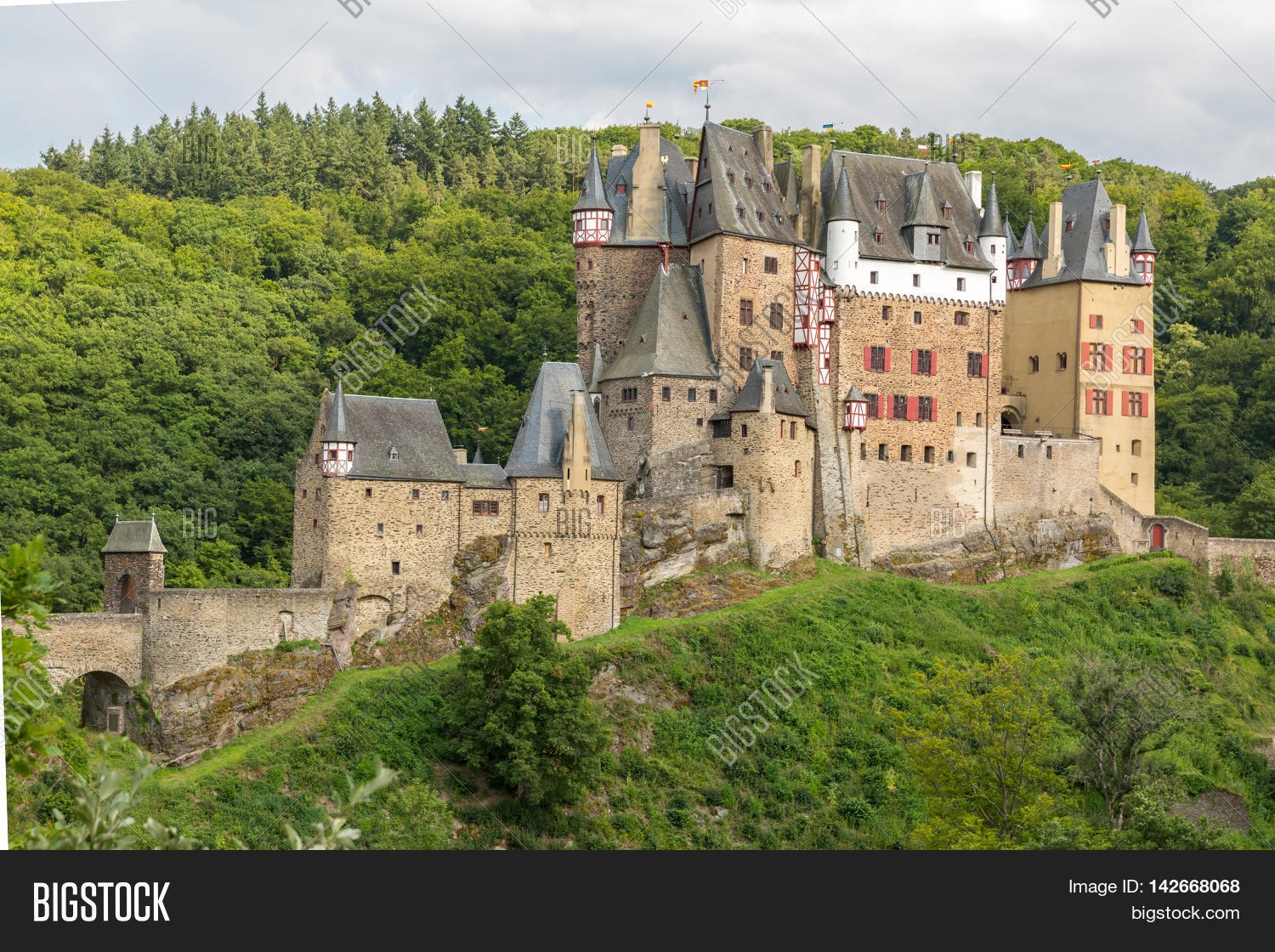 View Burg Eltz Castle Image & Photo (Free Trial) | Bigstock