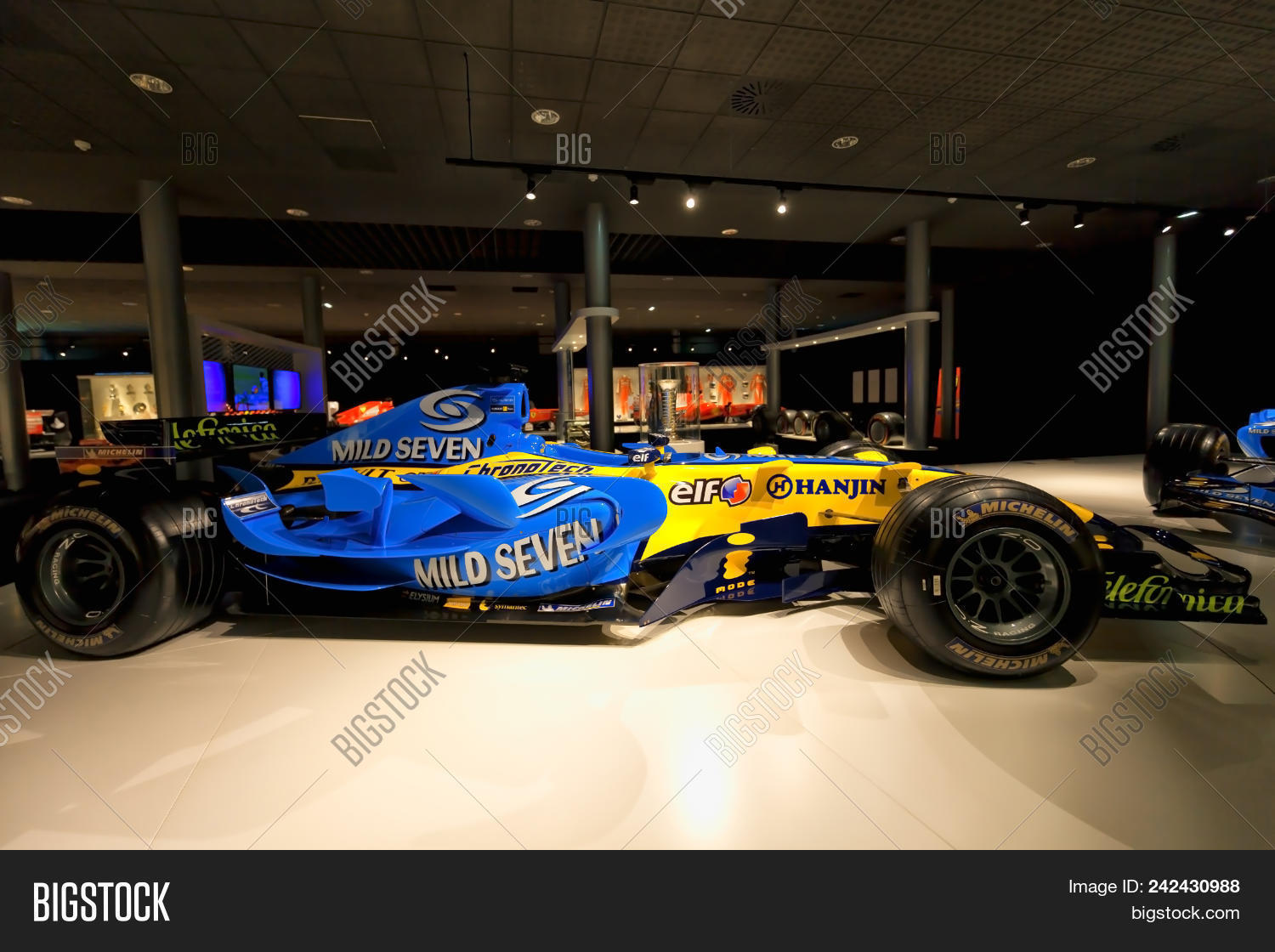 Renault R25 F1 Which Image & Photo (Free Trial) | Bigstock