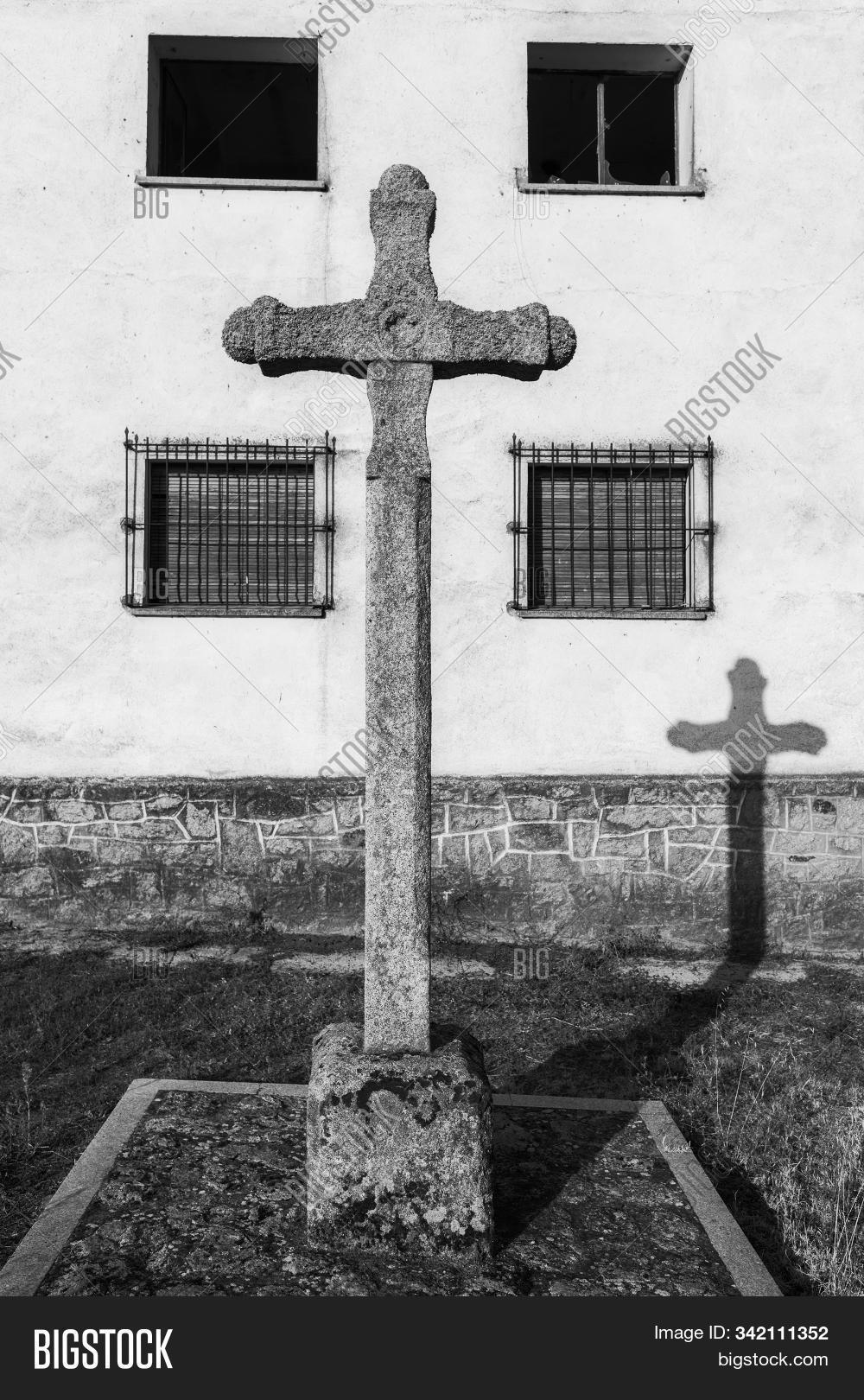 Ancient Stone Cross Image & Photo (Free Trial) | Bigstock