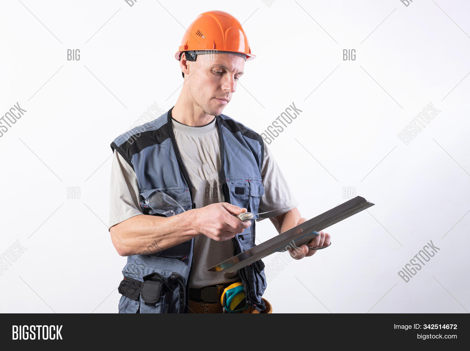 Builder Cleaning Image & Photo (Free Trial) | Bigstock