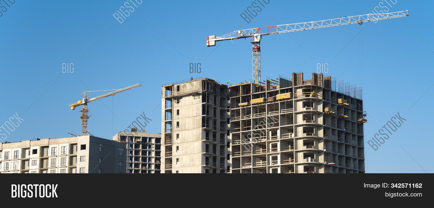 Hydraulic Luffing Jib Image & Photo (Free Trial) | Bigstock