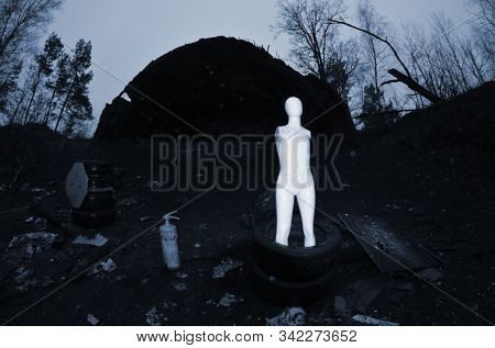 Using Mannequin Target Image & Photo (Free Trial) | Bigstock