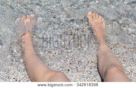 Feet Girl Sunbathing Image & Photo (Free Trial) | Bigstock