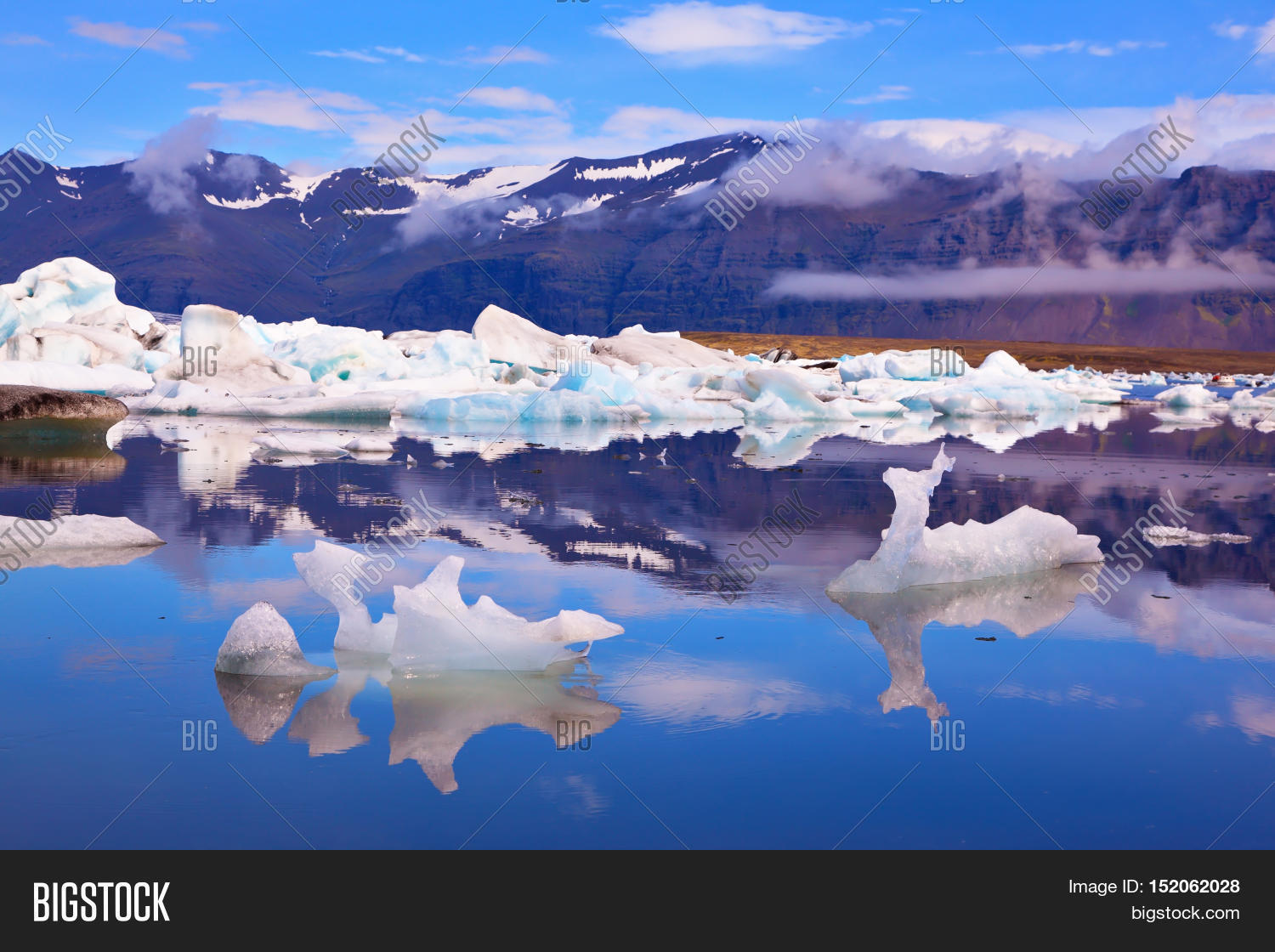 Icebergs Ice Floes Image & Photo (Free Trial) | Bigstock