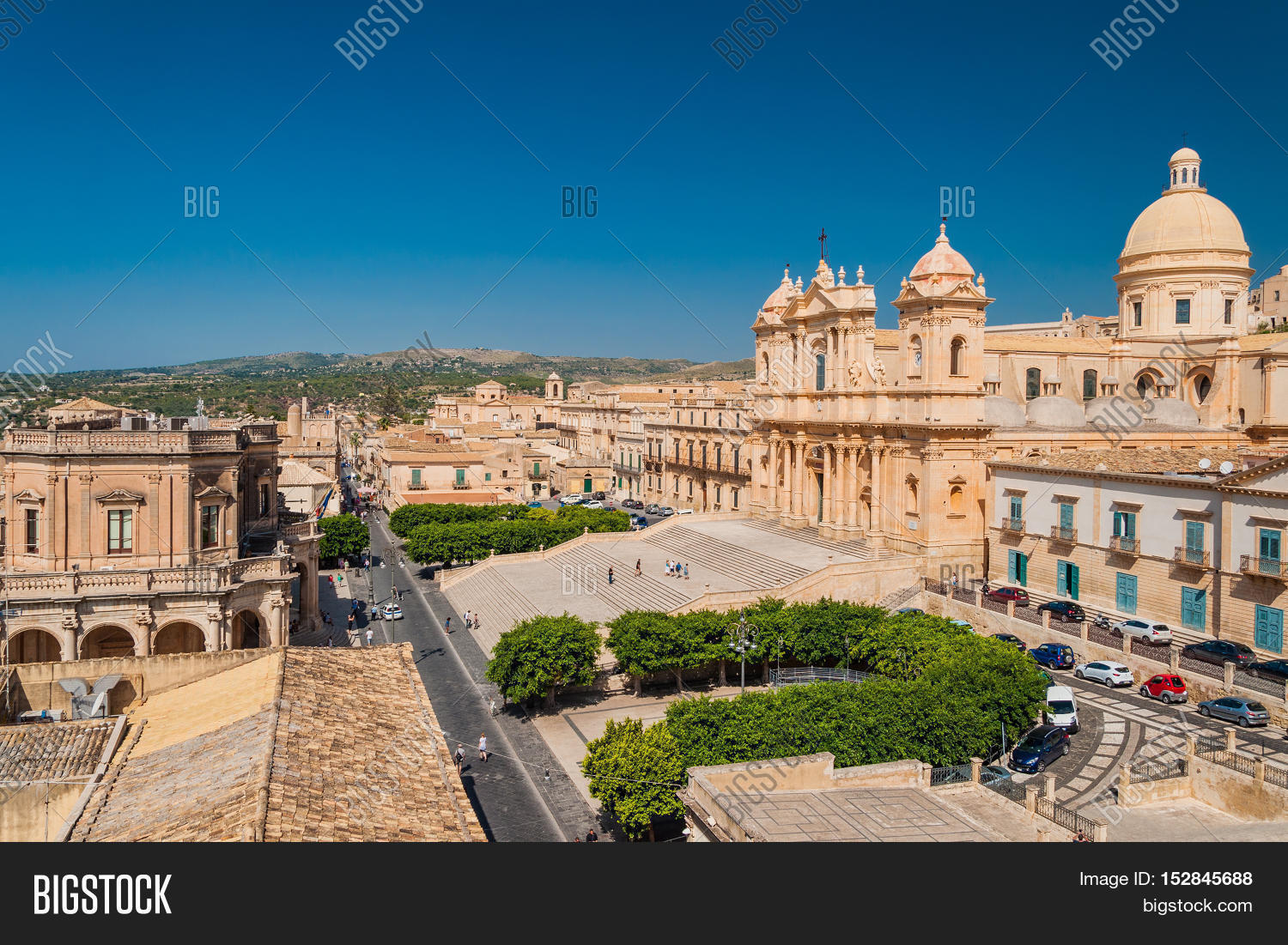 NOTO ITALY - SEPTEMBER Image & Photo (Free Trial) | Bigstock
