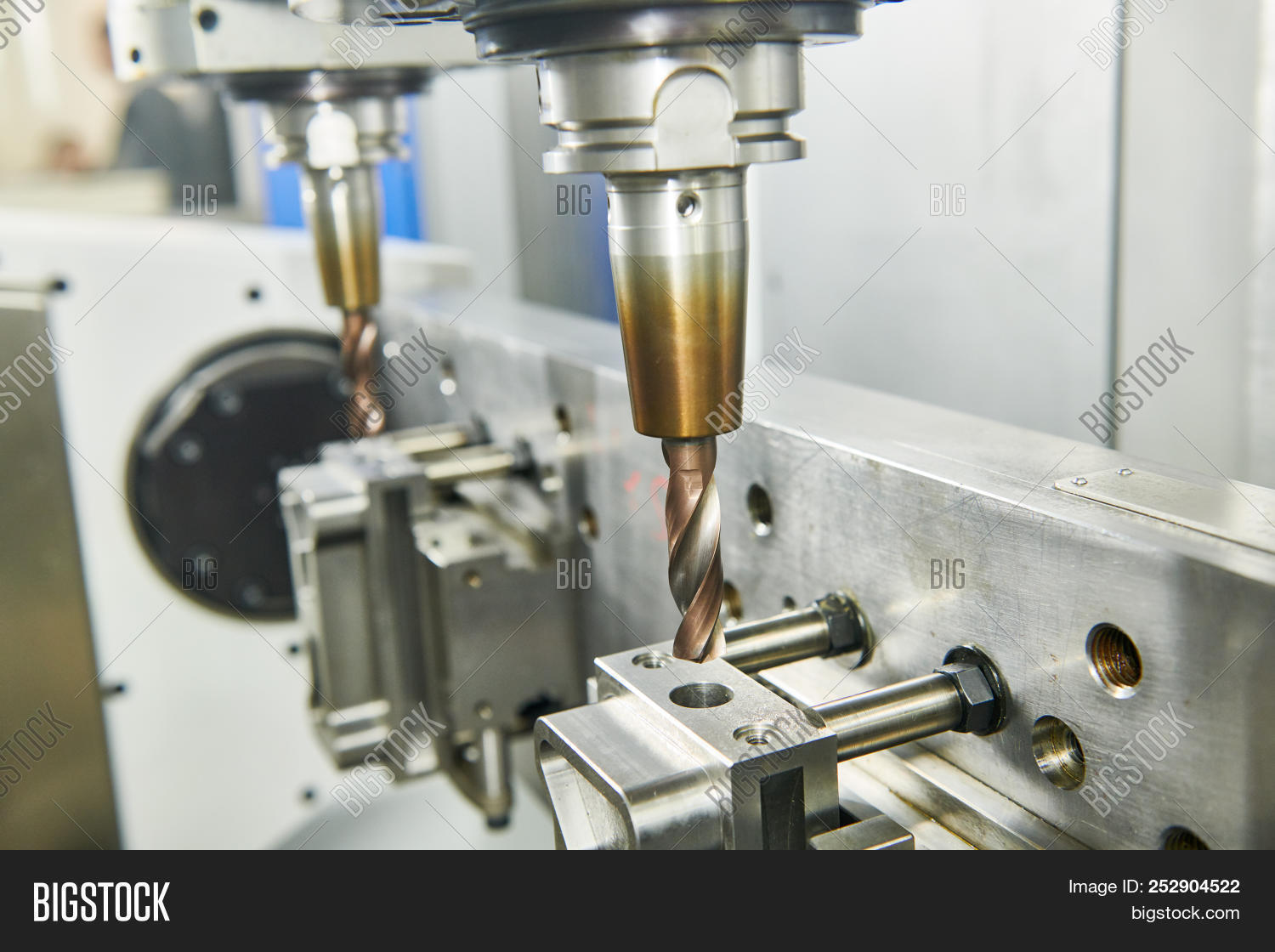 Two Spindel CNC Image & Photo (Free Trial) | Bigstock