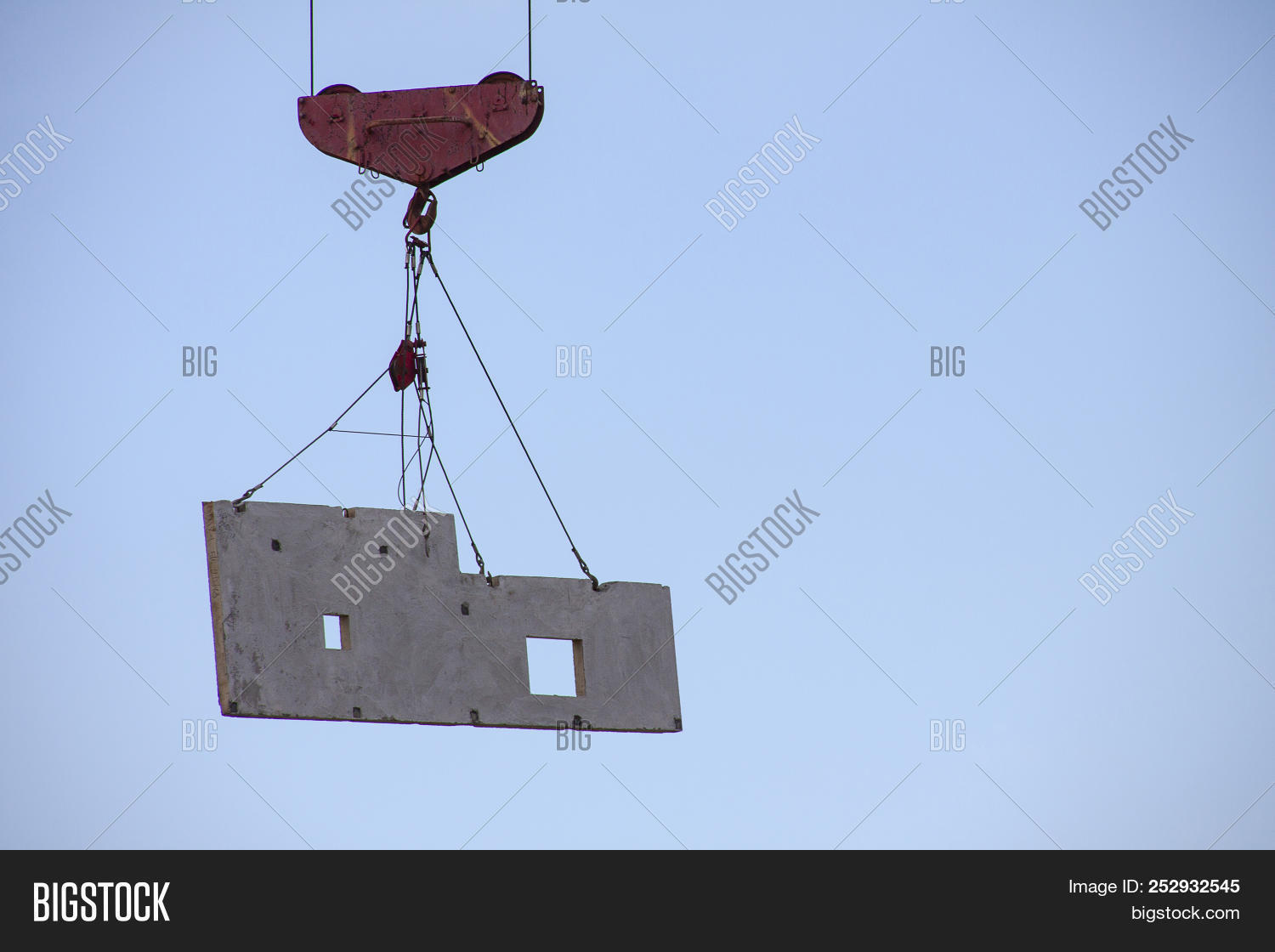 Hoisting Construction Image & Photo (Free Trial) | Bigstock
