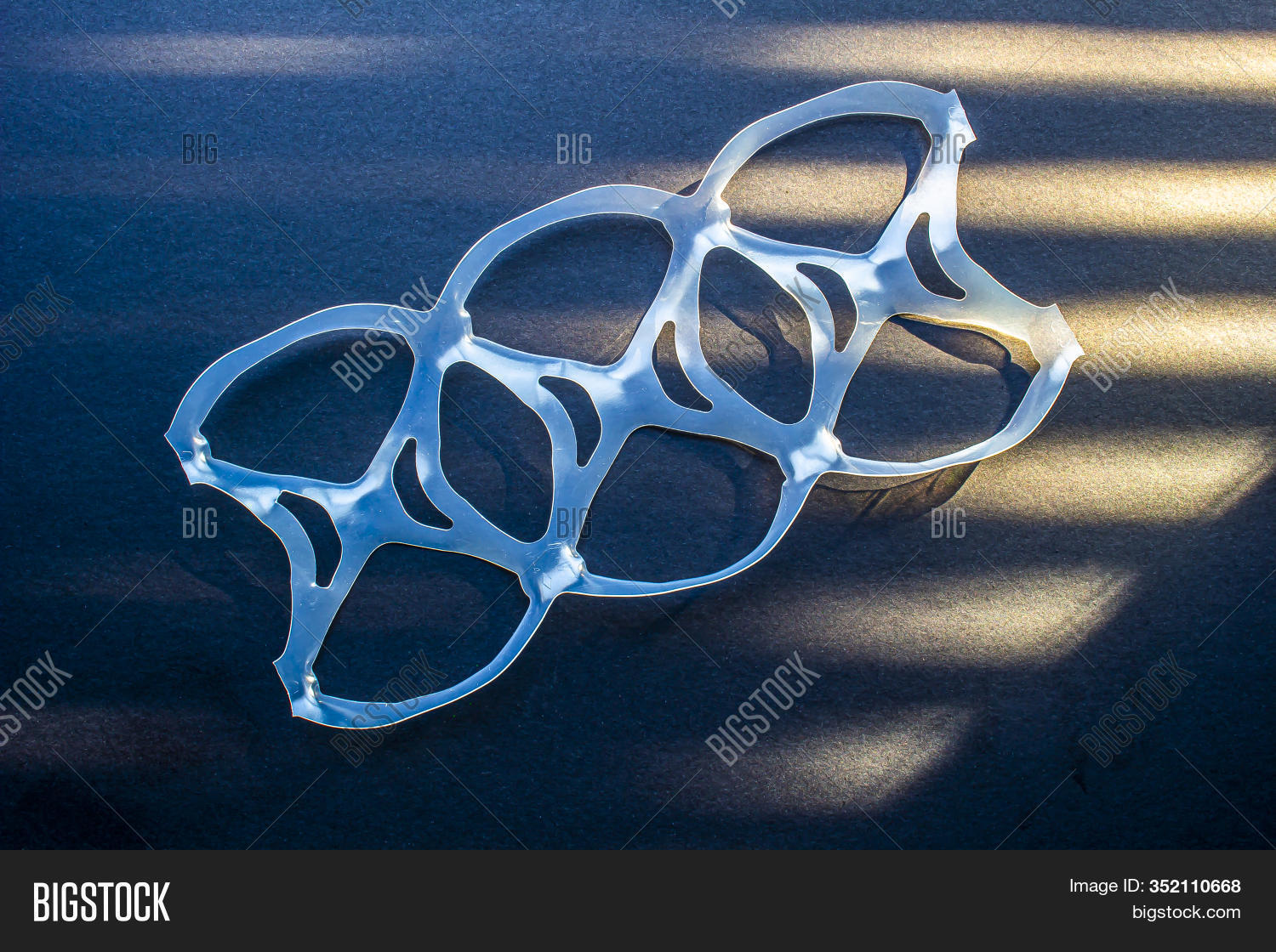 Six Pack Rings Six Image & Photo (Free Trial) | Bigstock