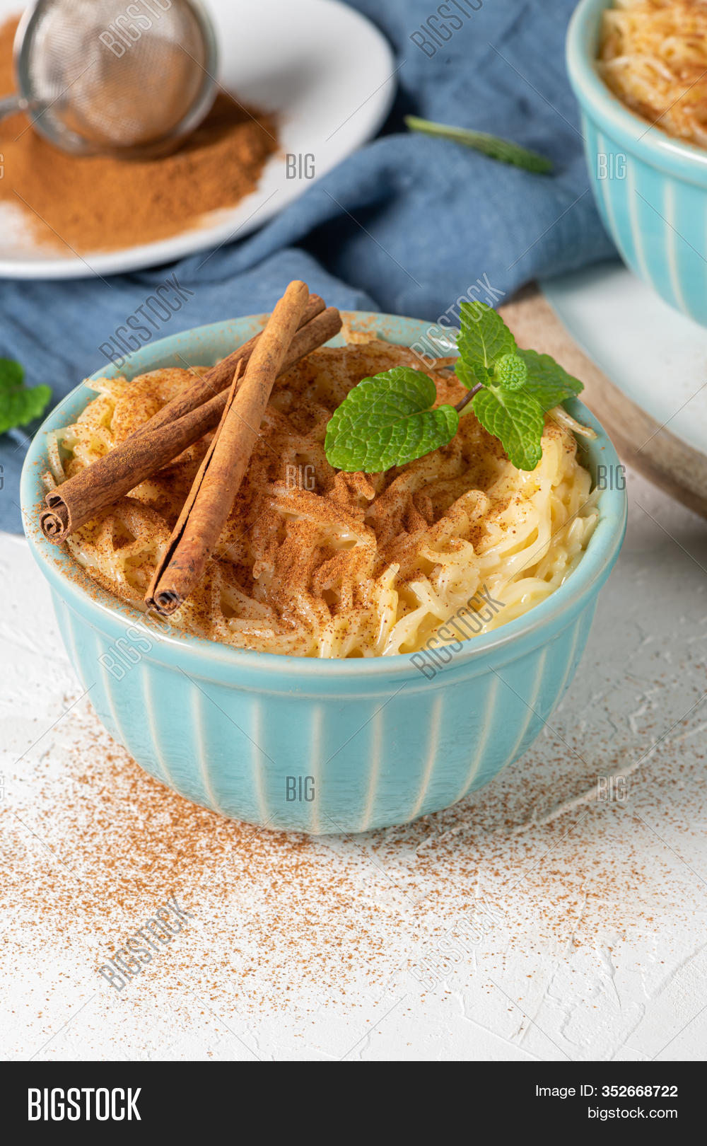 Aletria Classic Image & Photo (Free Trial) | Bigstock