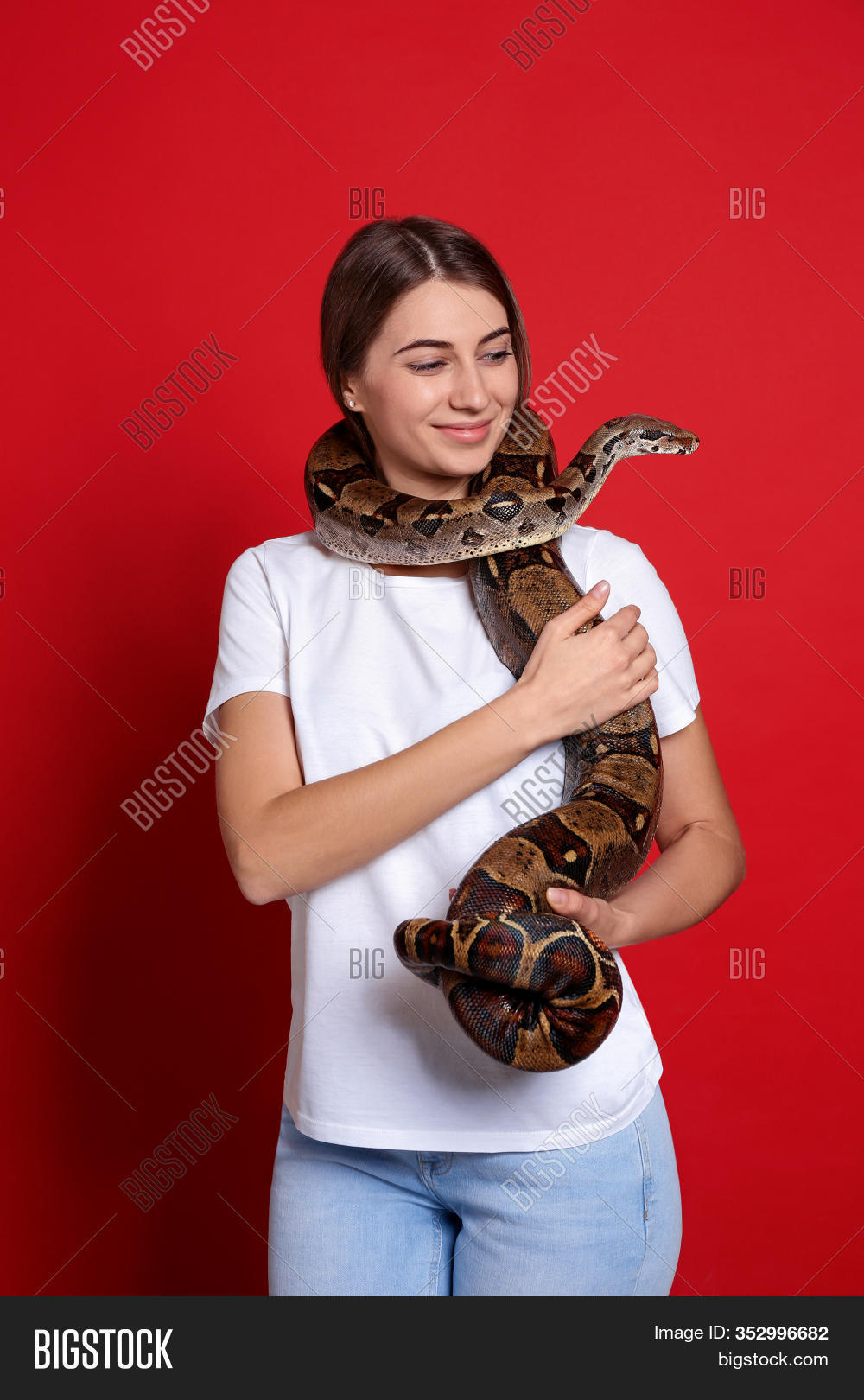 Young Woman Boa Image & Photo (Free Trial) | Bigstock