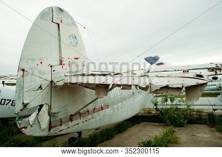 Airplane Wreck Old Image & Photo (Free Trial) | Bigstock