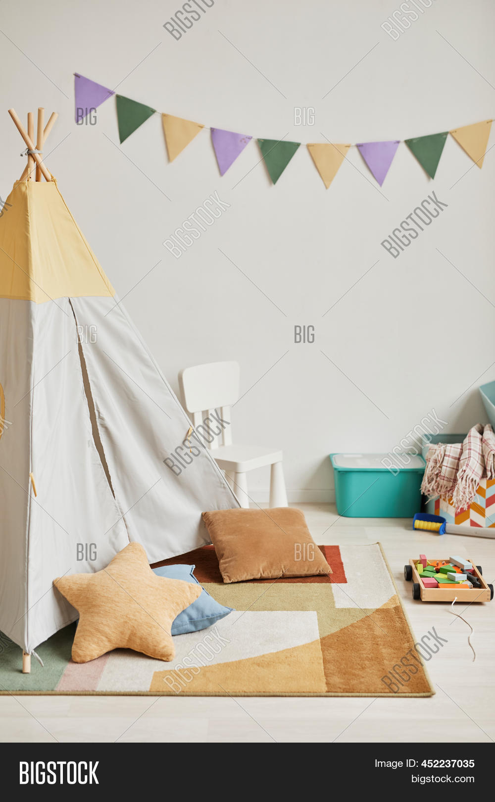 Minimal Background Image & Photo (Free Trial) | Bigstock