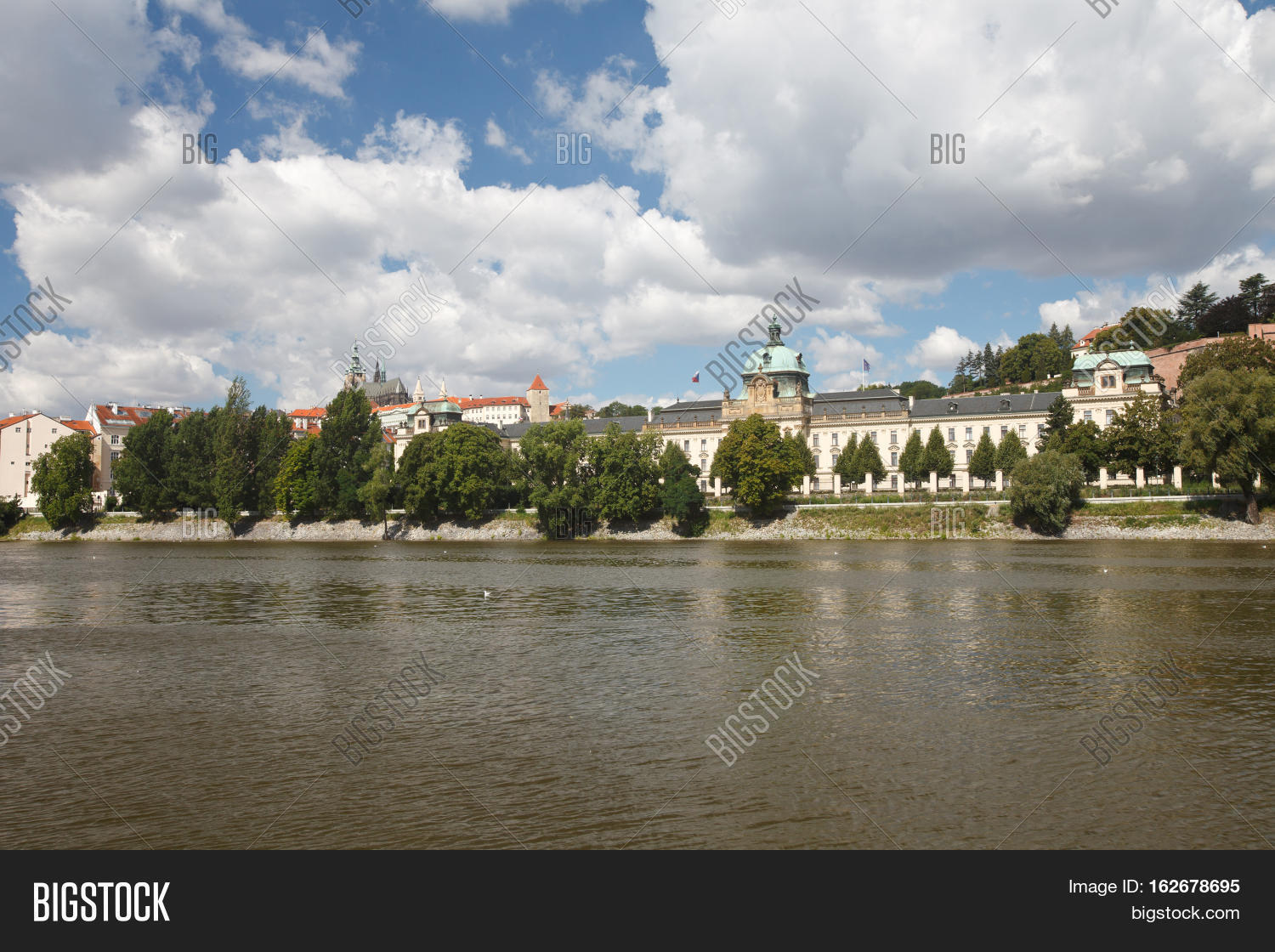 Parliament Building Image & Photo (Free Trial) | Bigstock