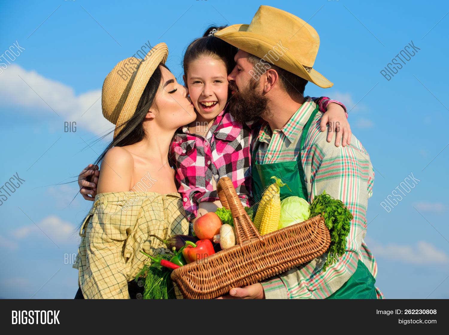 Parents Daughter Image & Photo (Free Trial) | Bigstock