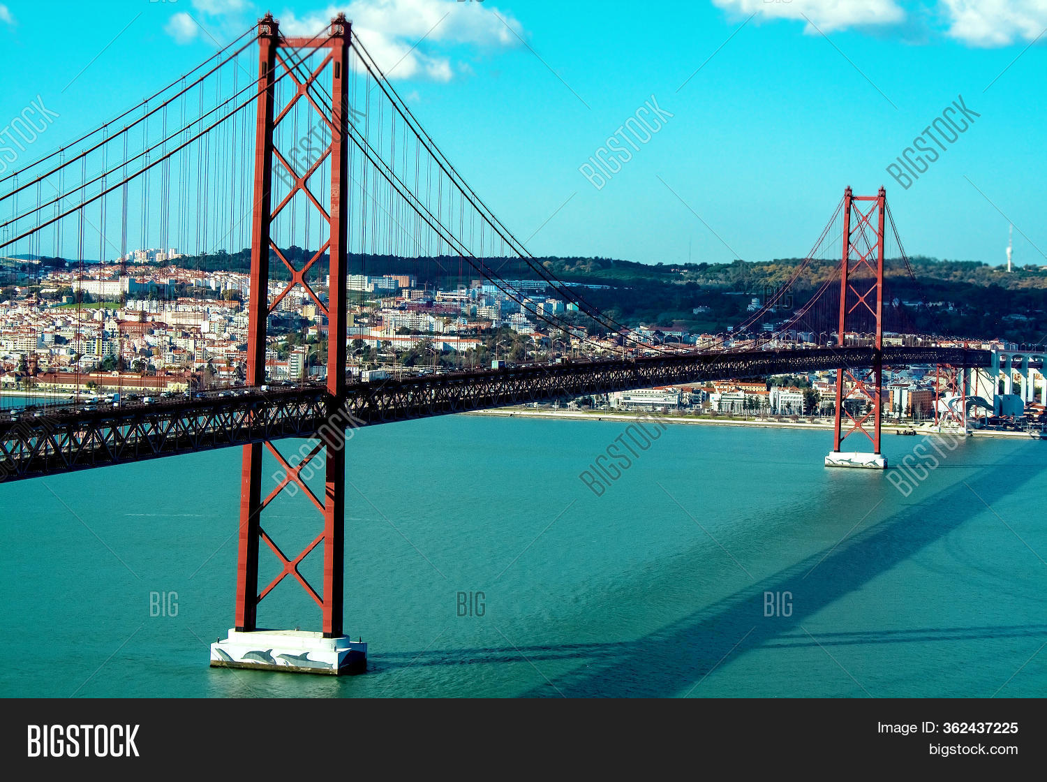 25Th April Bridge Over Image & Photo (Free Trial) | Bigstock