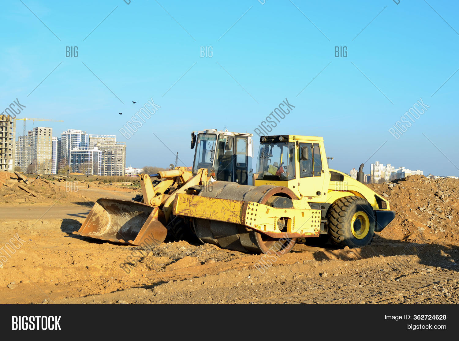Soil Compactor Wheel Image & Photo (Free Trial) | Bigstock