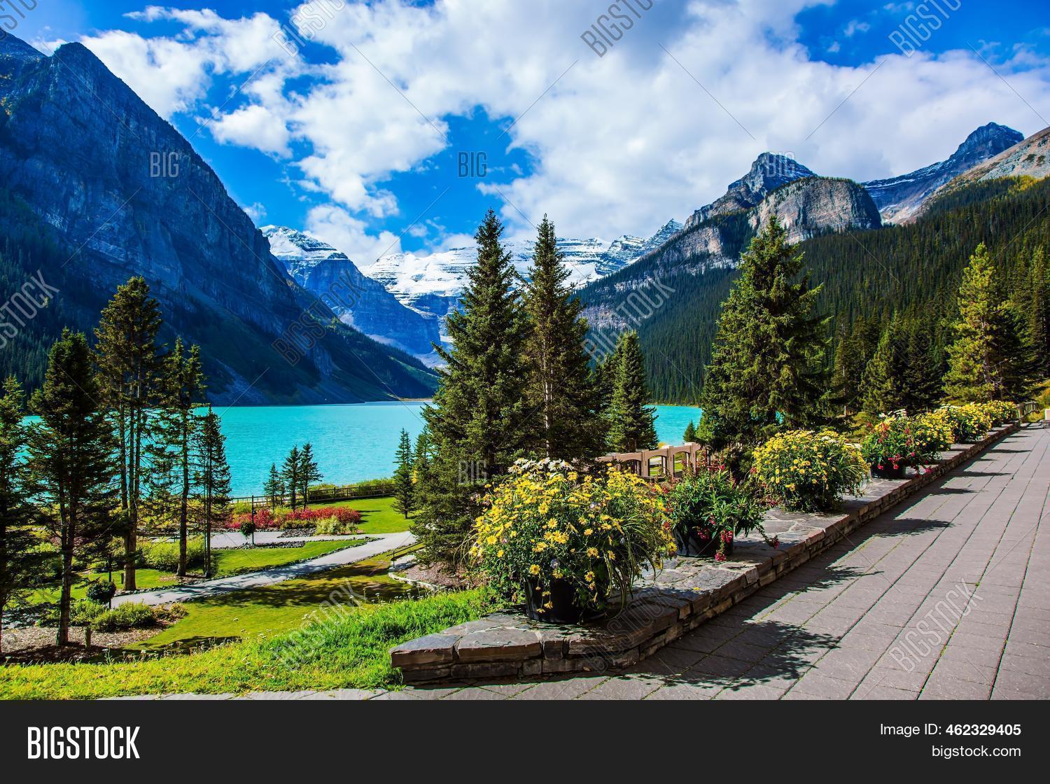 Lake Embankment Green Image & Photo (Free Trial) | Bigstock