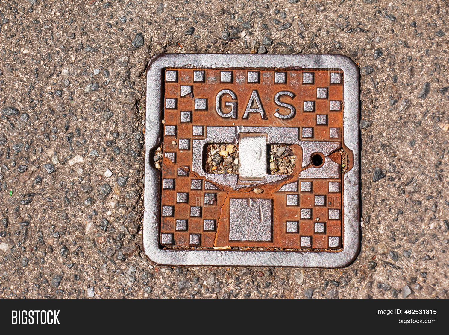 Manhole Cover Gas Image & Photo (Free Trial) | Bigstock