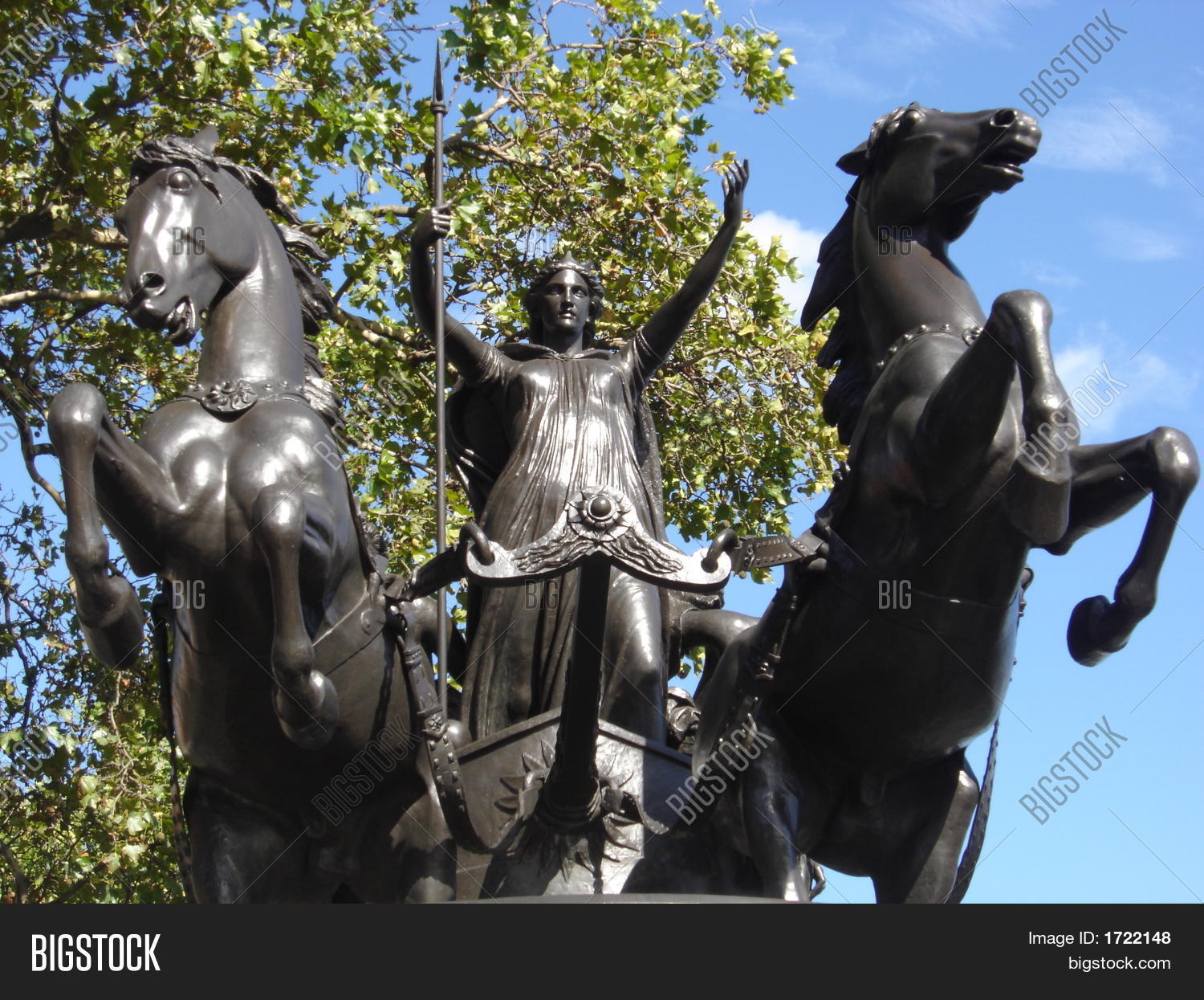 Boudica Statue London Image & Photo (Free Trial) | Bigstock
