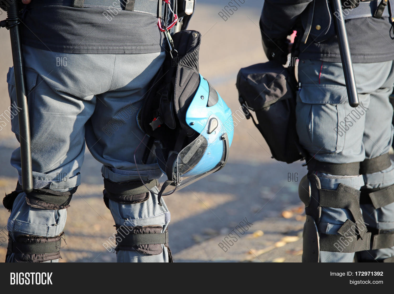 Police Riot Gear Image & Photo (Free Trial) | Bigstock