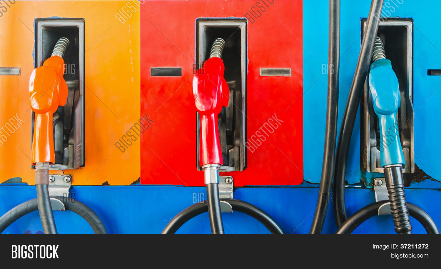 Gasoline Dispenser Image & Photo (Free Trial) | Bigstock