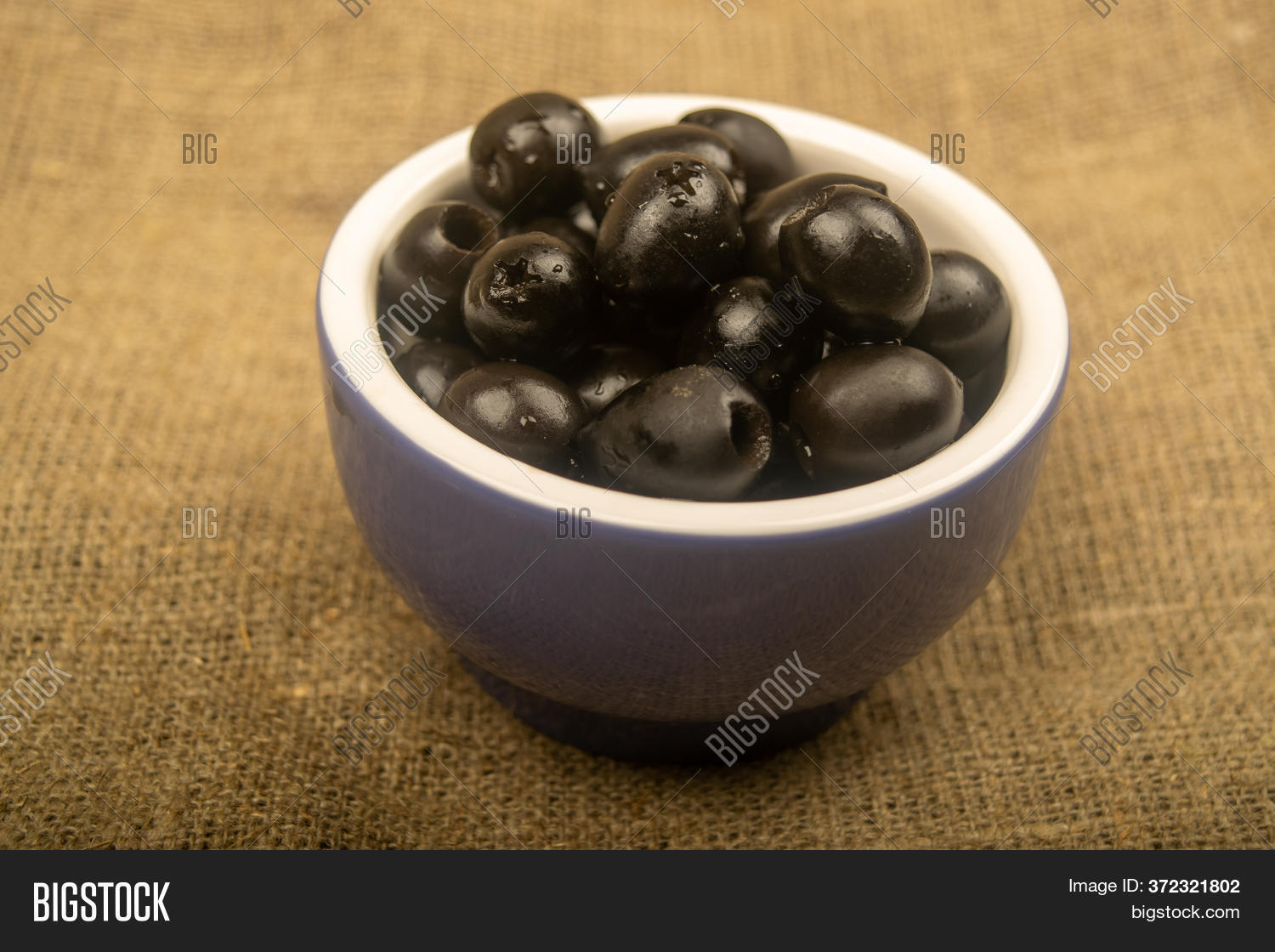 Black Seedless Olives Image & Photo (Free Trial) | Bigstock