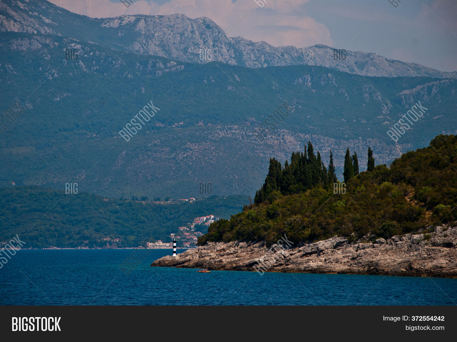 Rocky Headland Image & Photo (Free Trial) | Bigstock