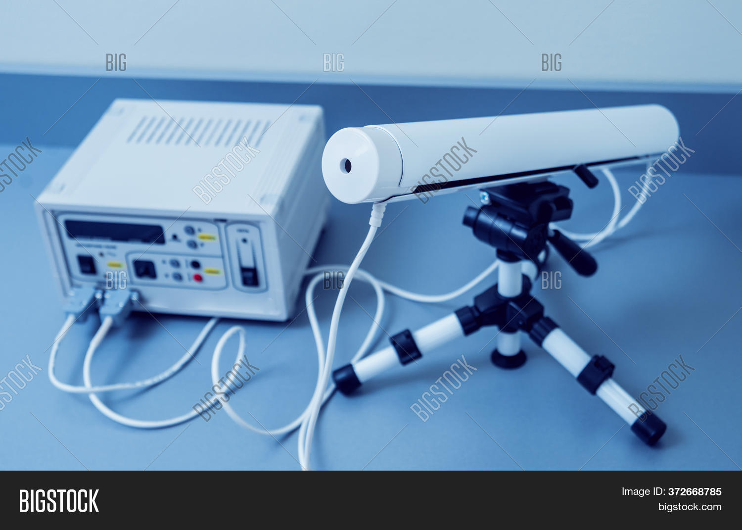 Pleoptics Eye Training Image & Photo (Free Trial) | Bigstock