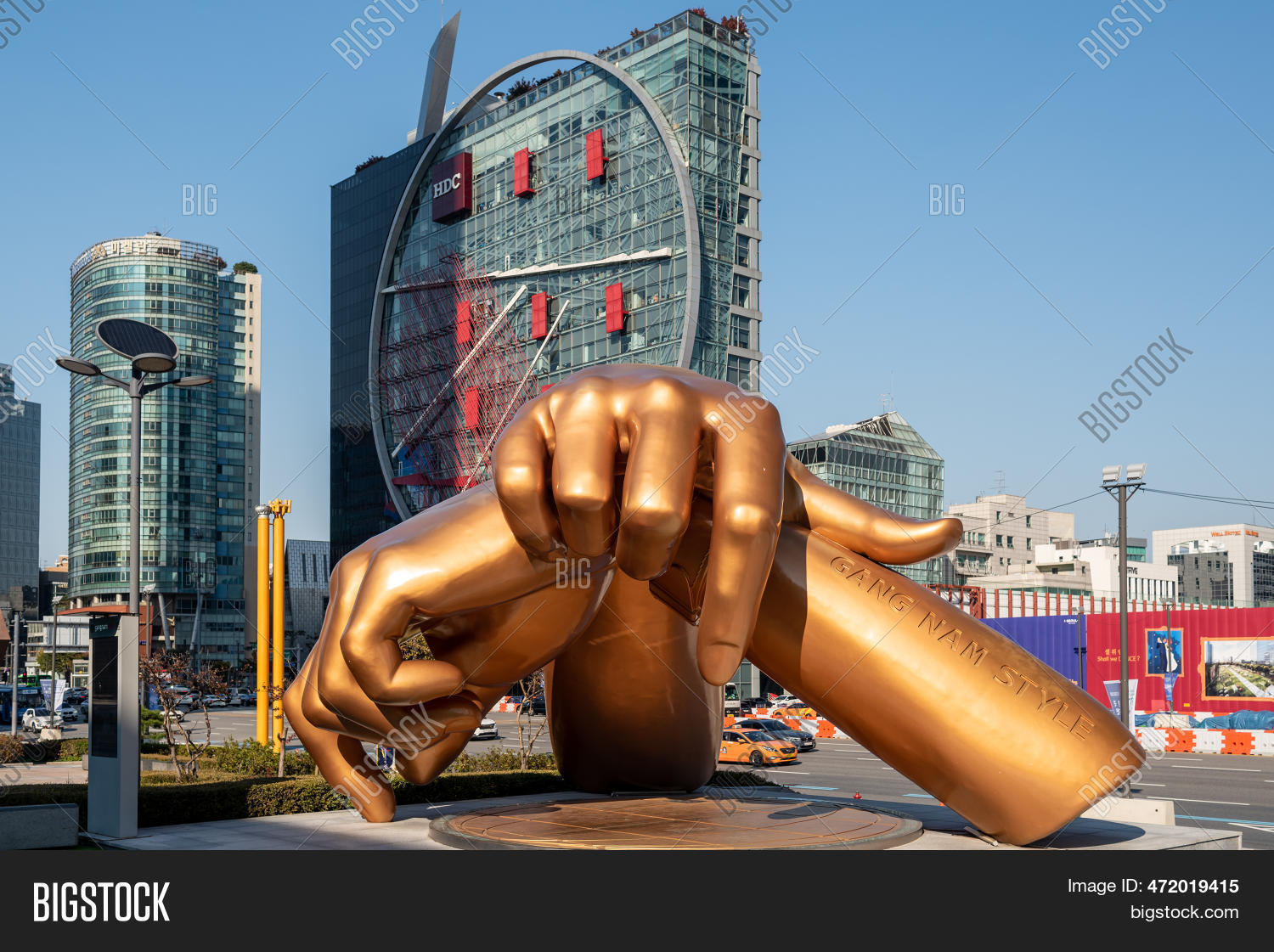 Statue Gangnam Style Image & Photo (Free Trial) | Bigstock
