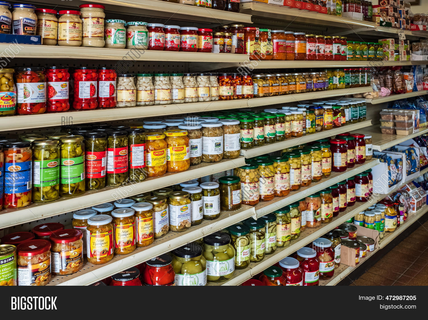 Supermarket Shelf Image & Photo (Free Trial) | Bigstock