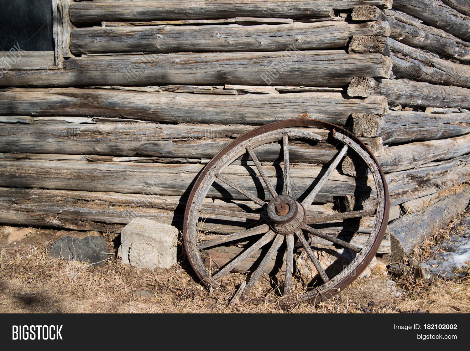 Hand Cut Logs Barn Image & Photo (Free Trial) | Bigstock