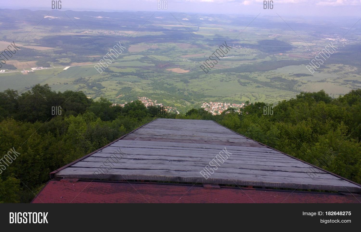 Unbeatable Image & Photo (Free Trial) | Bigstock