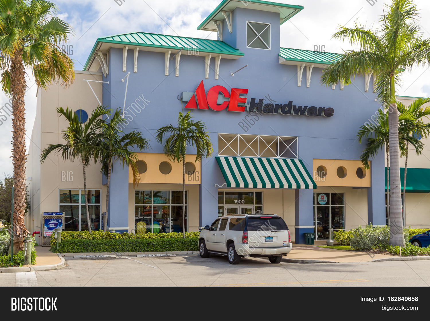 Ace Hardware Retail Image & Photo (Free Trial) | Bigstock