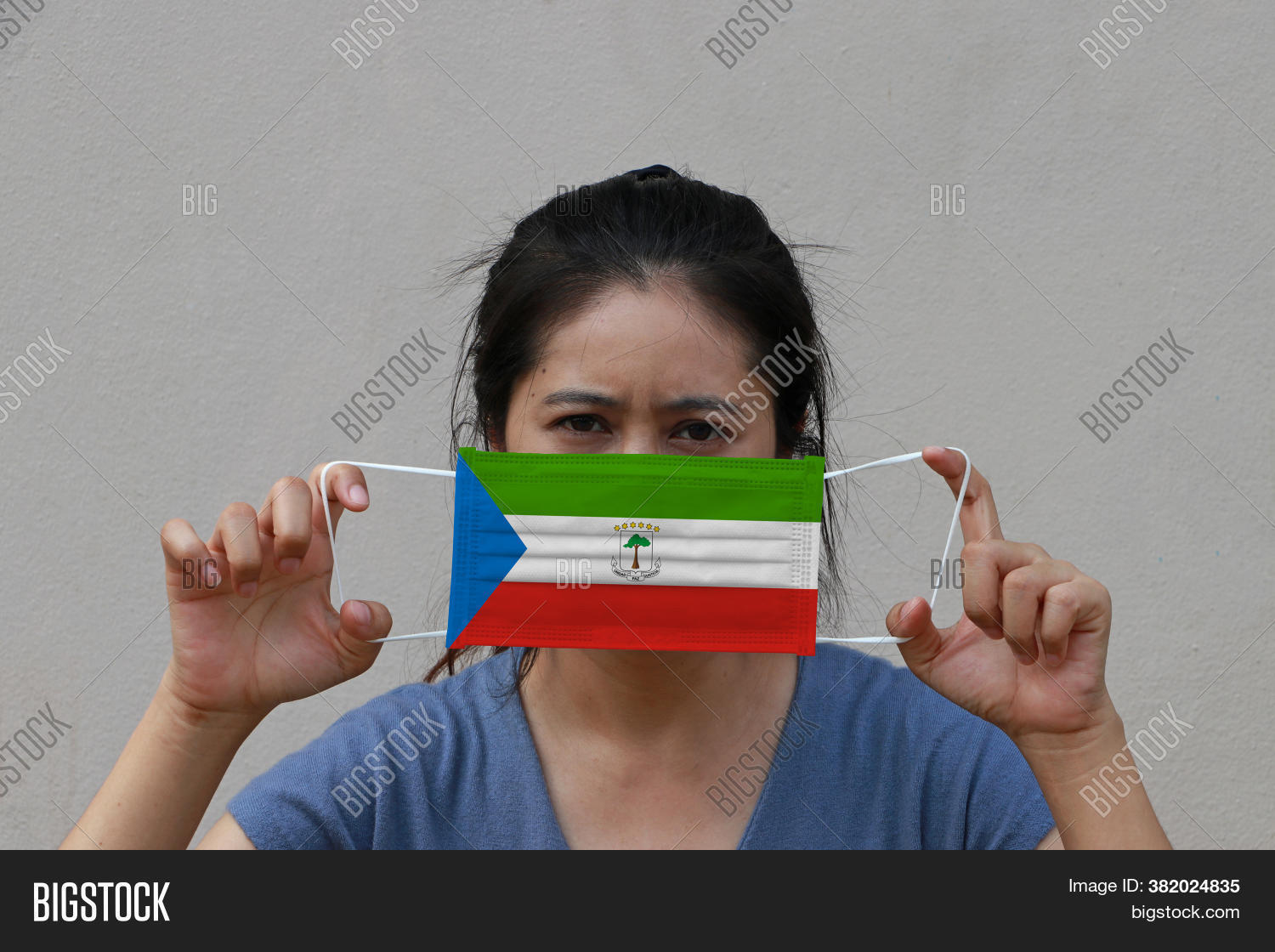 Woman Equatorial Image & Photo (Free Trial) | Bigstock