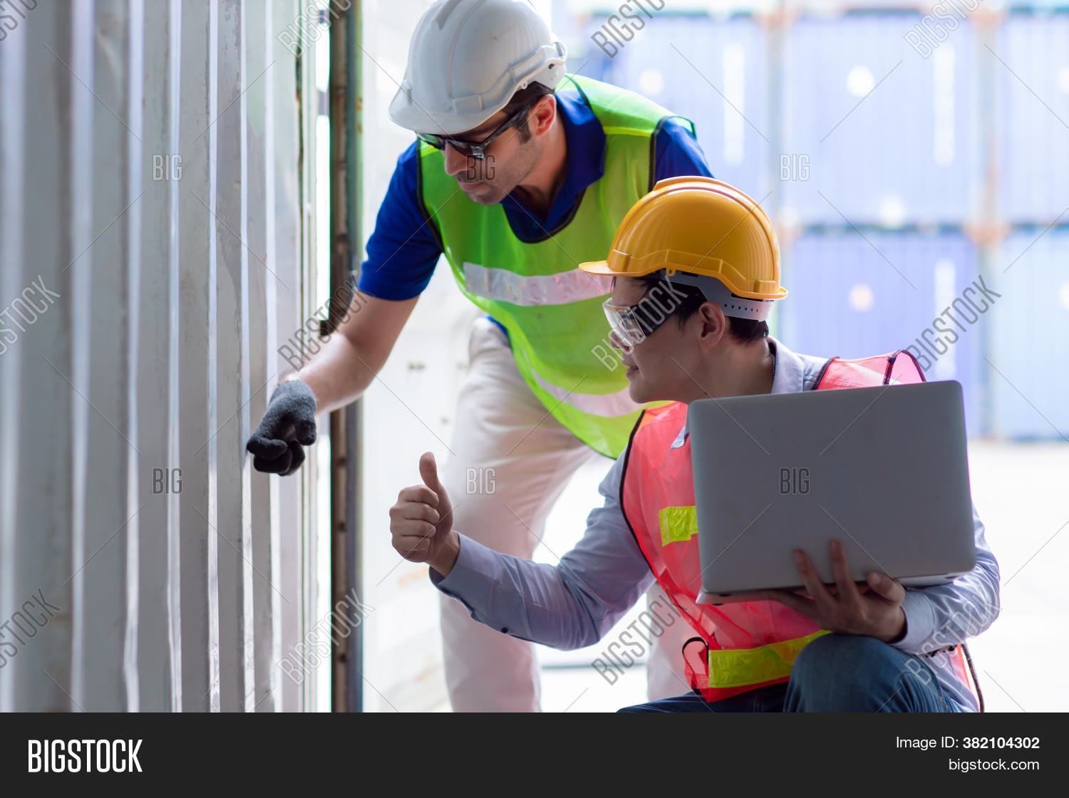 Working Audit Engineer Image & Photo (Free Trial) | Bigstock