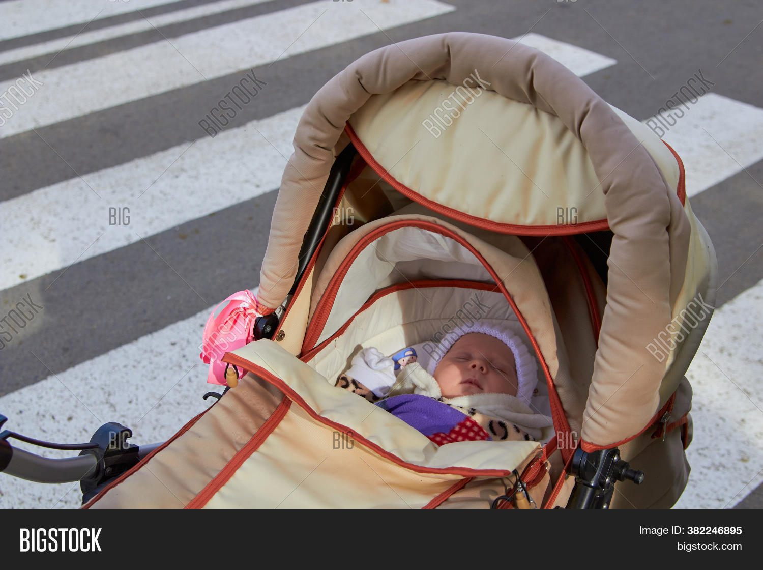 Baby Stroller Image & Photo (Free Trial) | Bigstock