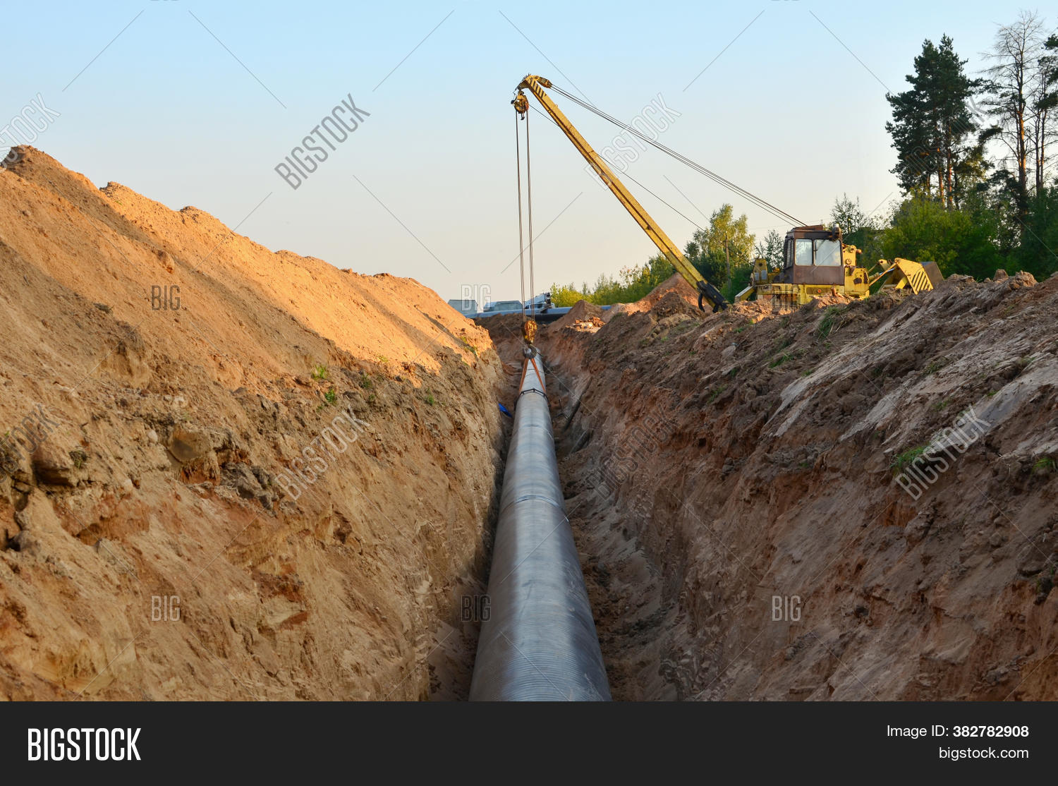 Natural Gas Pipeline Image & Photo (Free Trial) | Bigstock