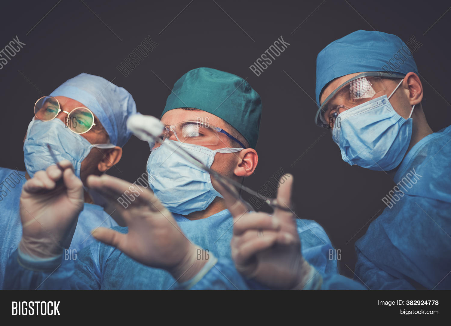 Group Surgeons Work Image & Photo (Free Trial) | Bigstock
