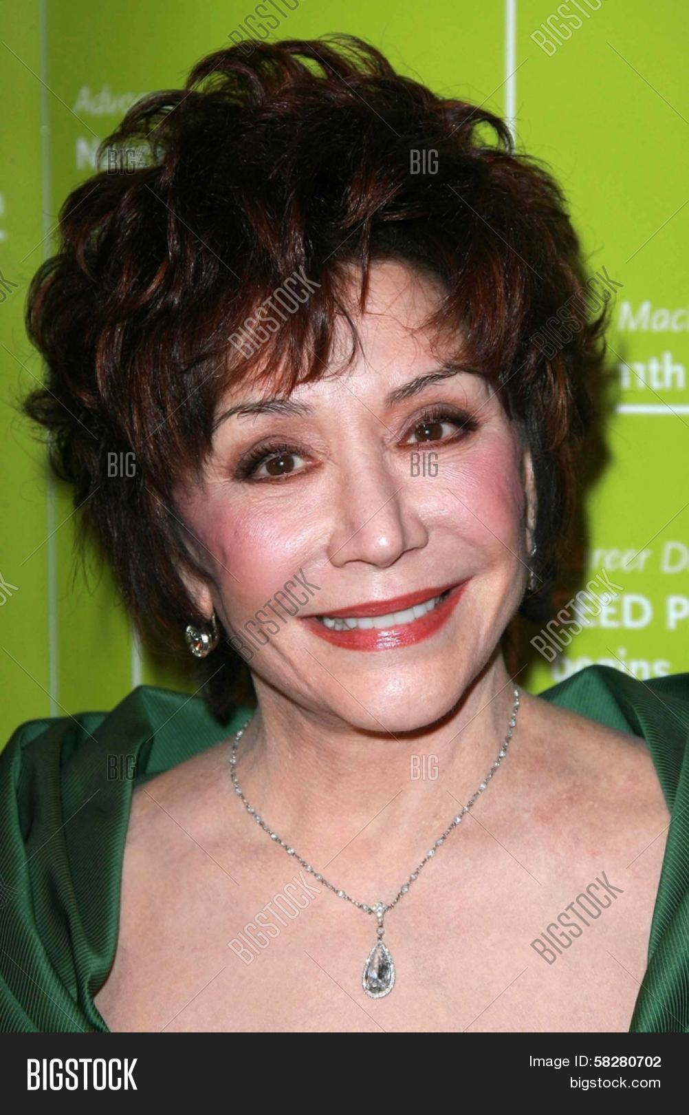 Lynda Resnick UFC'S Image & Photo (Free Trial) | Bigstock