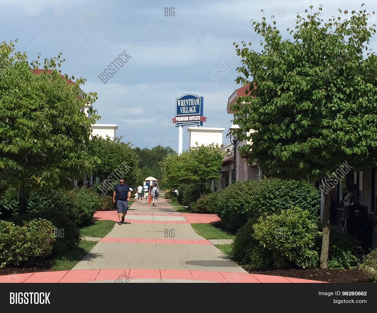 Wrentham Village Image & Photo (Free Trial) | Bigstock
