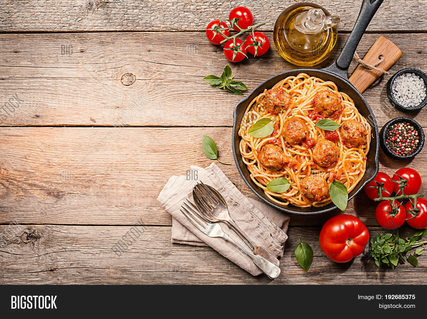 Spaghetti Pasta Image & Photo (Free Trial) | Bigstock